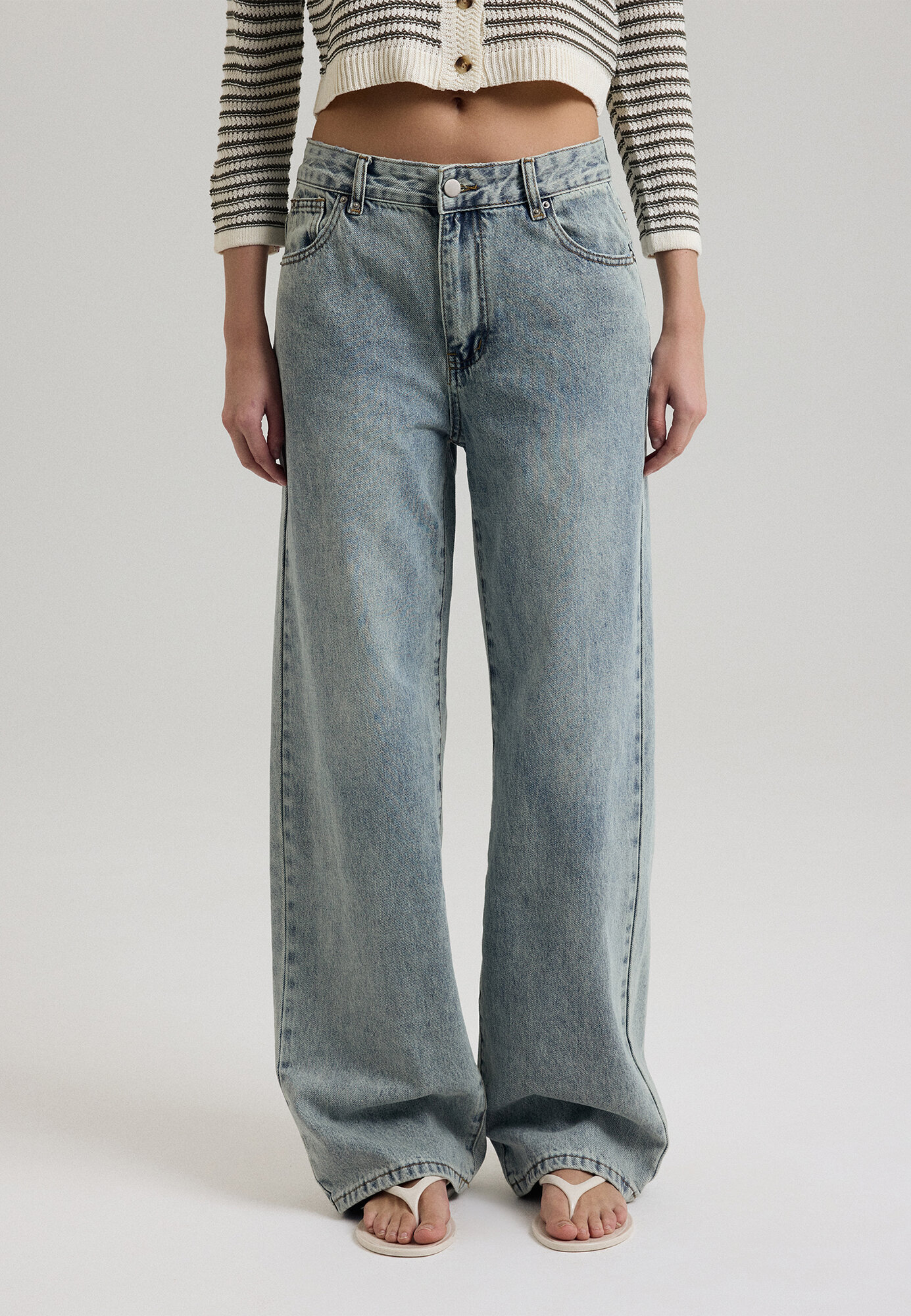 Джинсы багги 