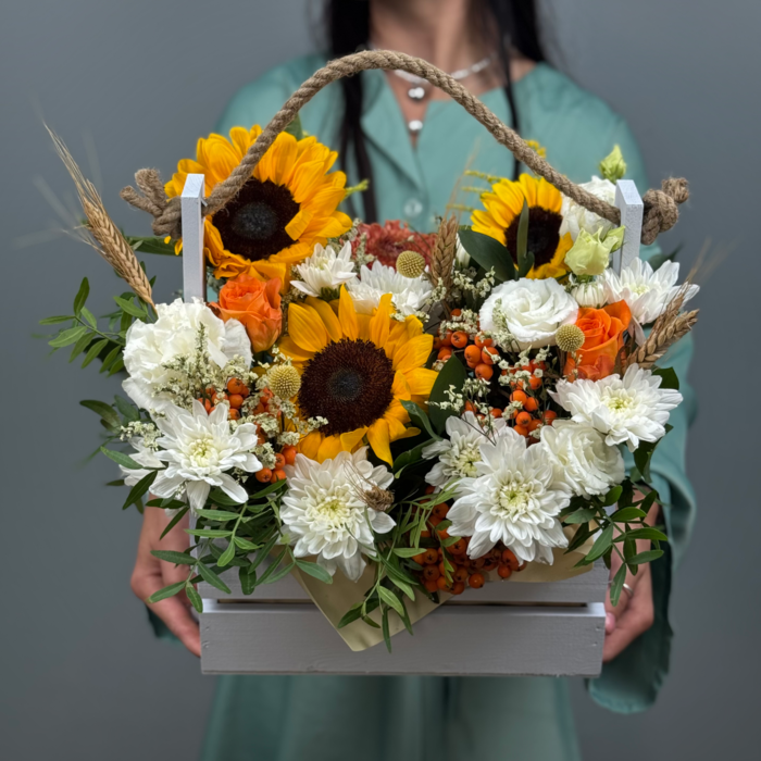 Цветы в ящике Краски лета от «365 Поводов» - живые цветы с доставкой