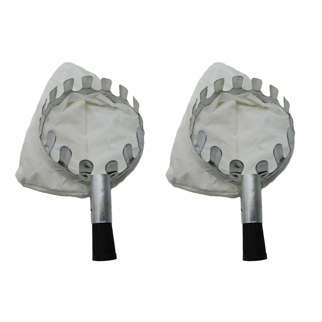 Сборщик фруктов с корзиной