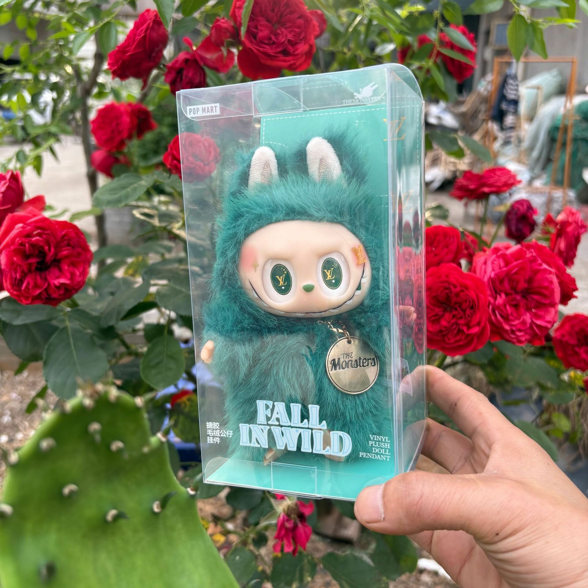 Плюшевая кукла Bubble Labubu THE MONSTERS Spring Wild at Home LABUBU с подвеской