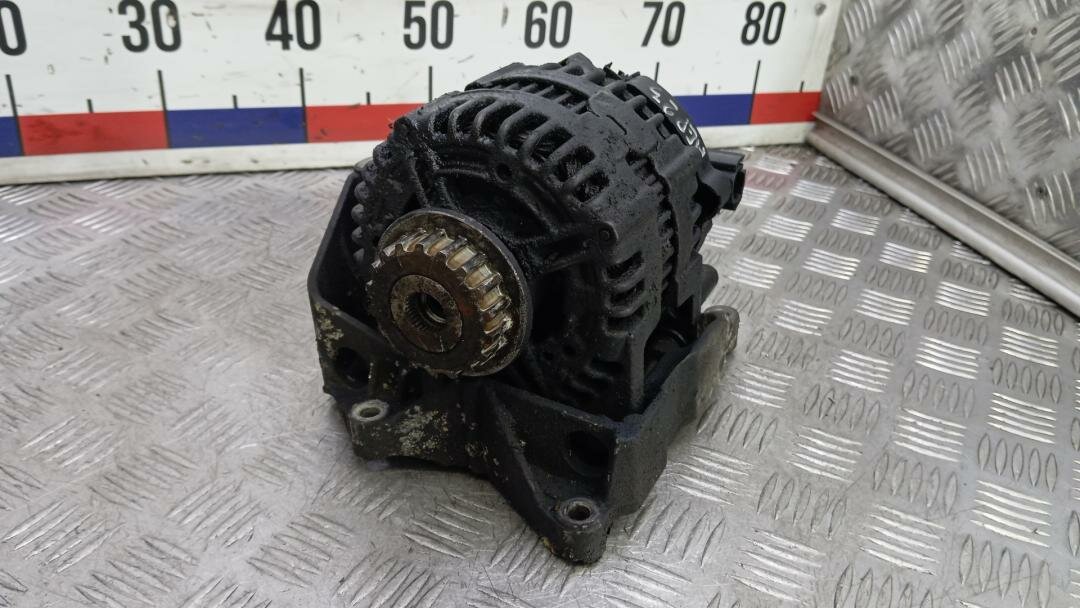 Генератор Volkswagen Transporter T5 2006 0121615013