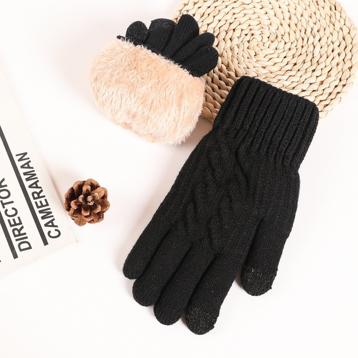 2026 Новейшие теплые перчатки, новые с флисовой подкладкой, утолщенные арктические флисовые зимние перчатки с сенсорным экраном, вязаные перчатки для мужчин, наружные, двухслойные, ветрозащитные