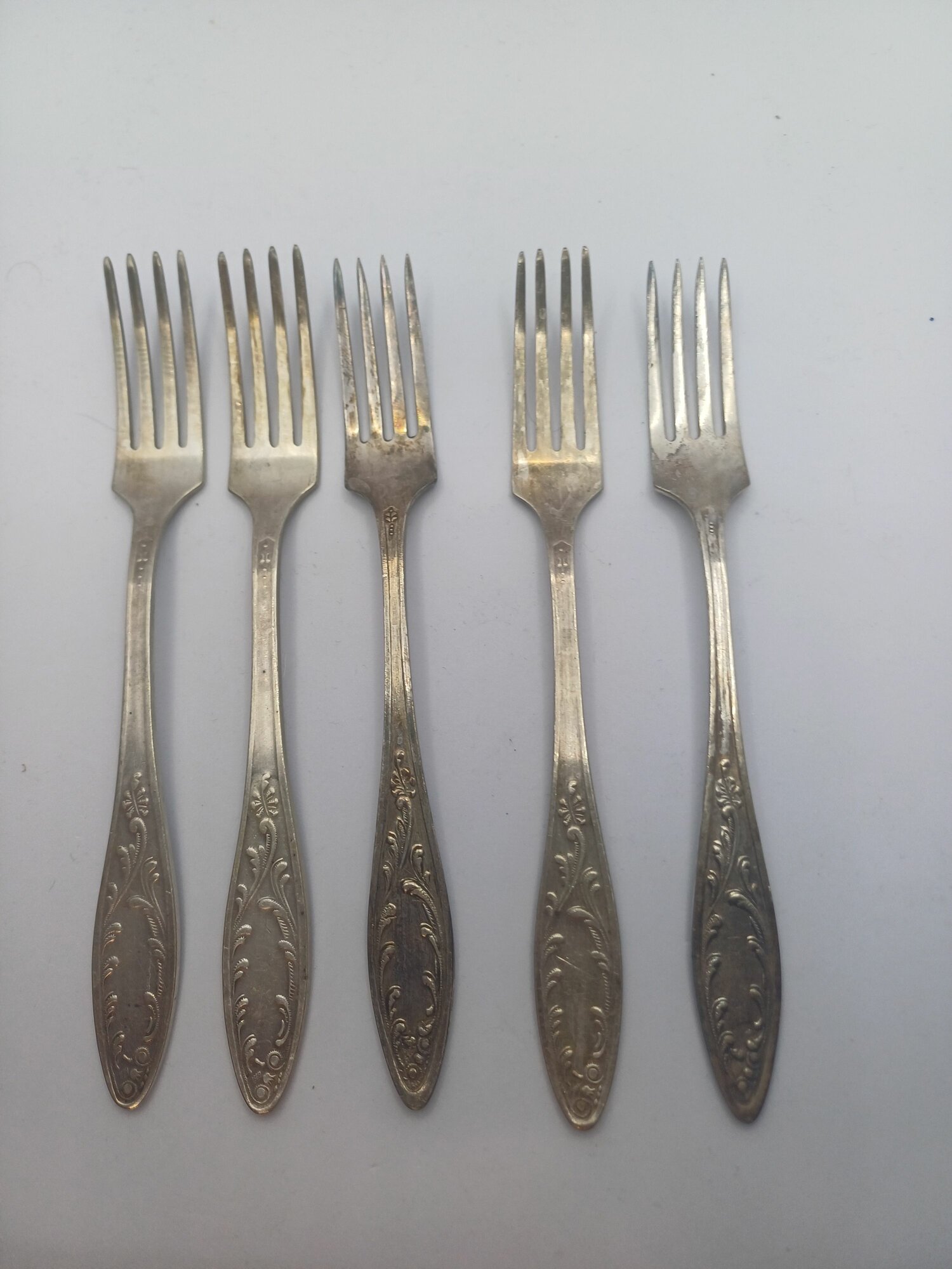 Винтажный советский набор столовых вилок Пламя, мельхиор, СССР