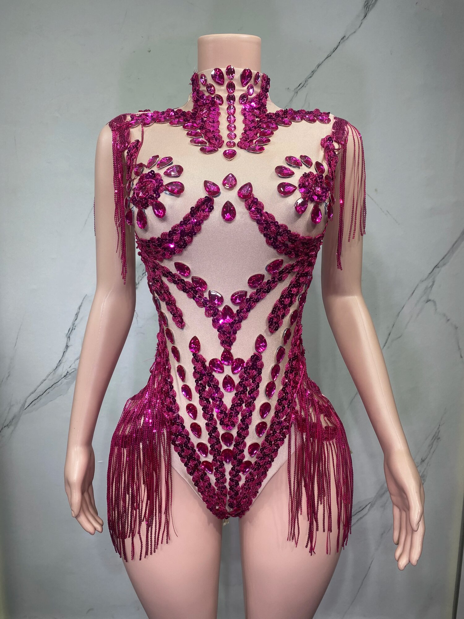 Бордовое боди со стразами, Style 9