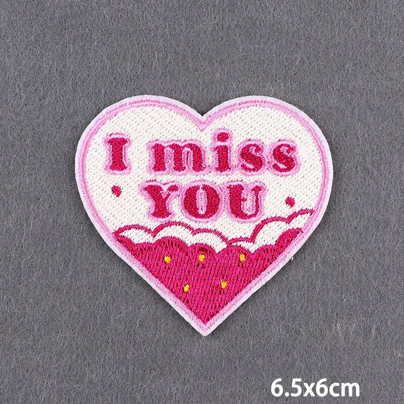 Вышивка на одежду "I miss you" розовое сердце 6.5x6см