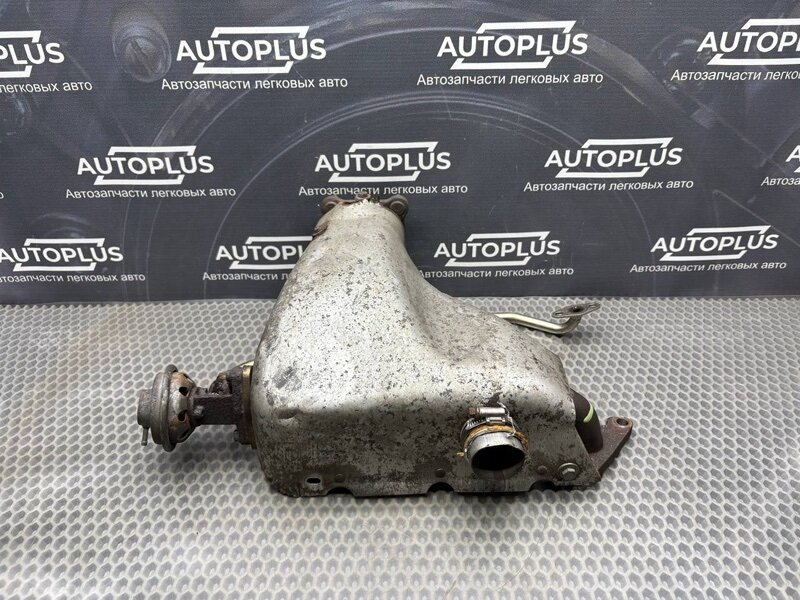 Выпускной коллектор Volkswagen Bora 2002 (1.4 AKQ) Б/У с пробегом Арт. 21403