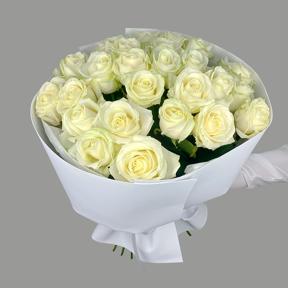 Букет белых роз 49 шт