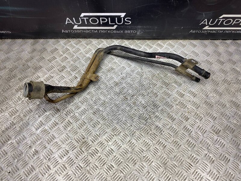 Топливная горловина Ford Fusion 2009 (1.4 FXJA) Б/У с пробегом