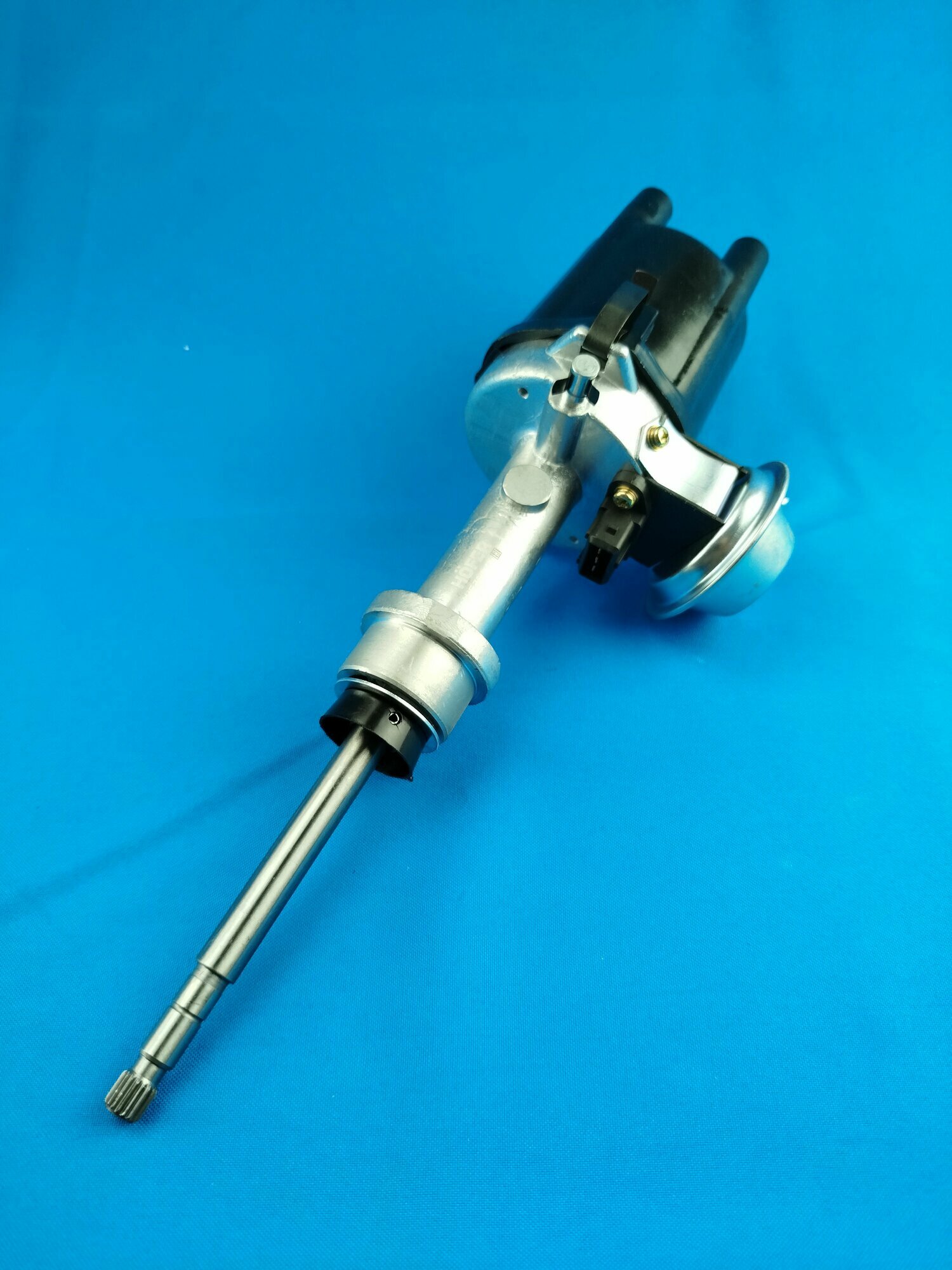 Распределитель зажигания "HOFER" для а/м Нива б/контактный (38.3706-10/3810.3706)