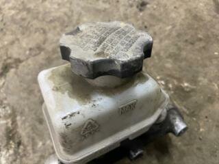 Бачок для тормозной жидкости Hyundai Accent G4EC 2004 (б/у)