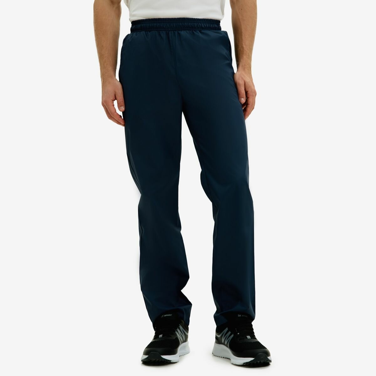 Брюки спортивные