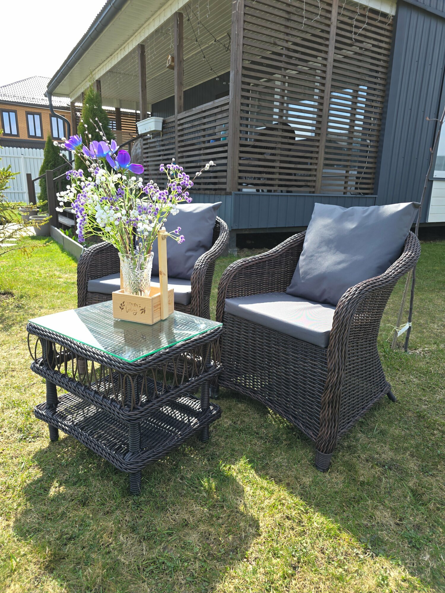 Комплект садовой мебели из искусственного ротанга AIKO Magda c кофейным столом на 2 персоны