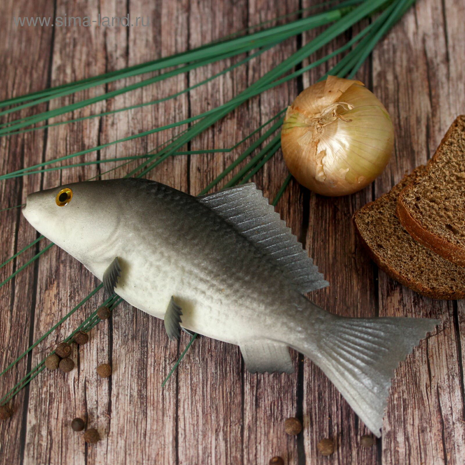 Муляж "Рыба карась", 6x20 см, цвет: серый, размер упаковки: 6 x 20 x 4 см.