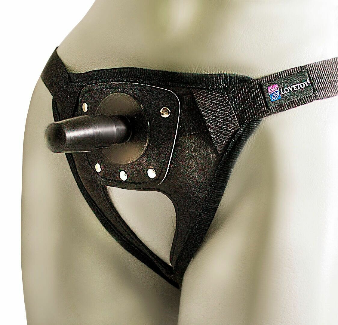 Трусы для страпона Lovetoy 23 универсальные, черные LOVETOY Трусы для страпона Lovetoy 23 универсальные, черные
