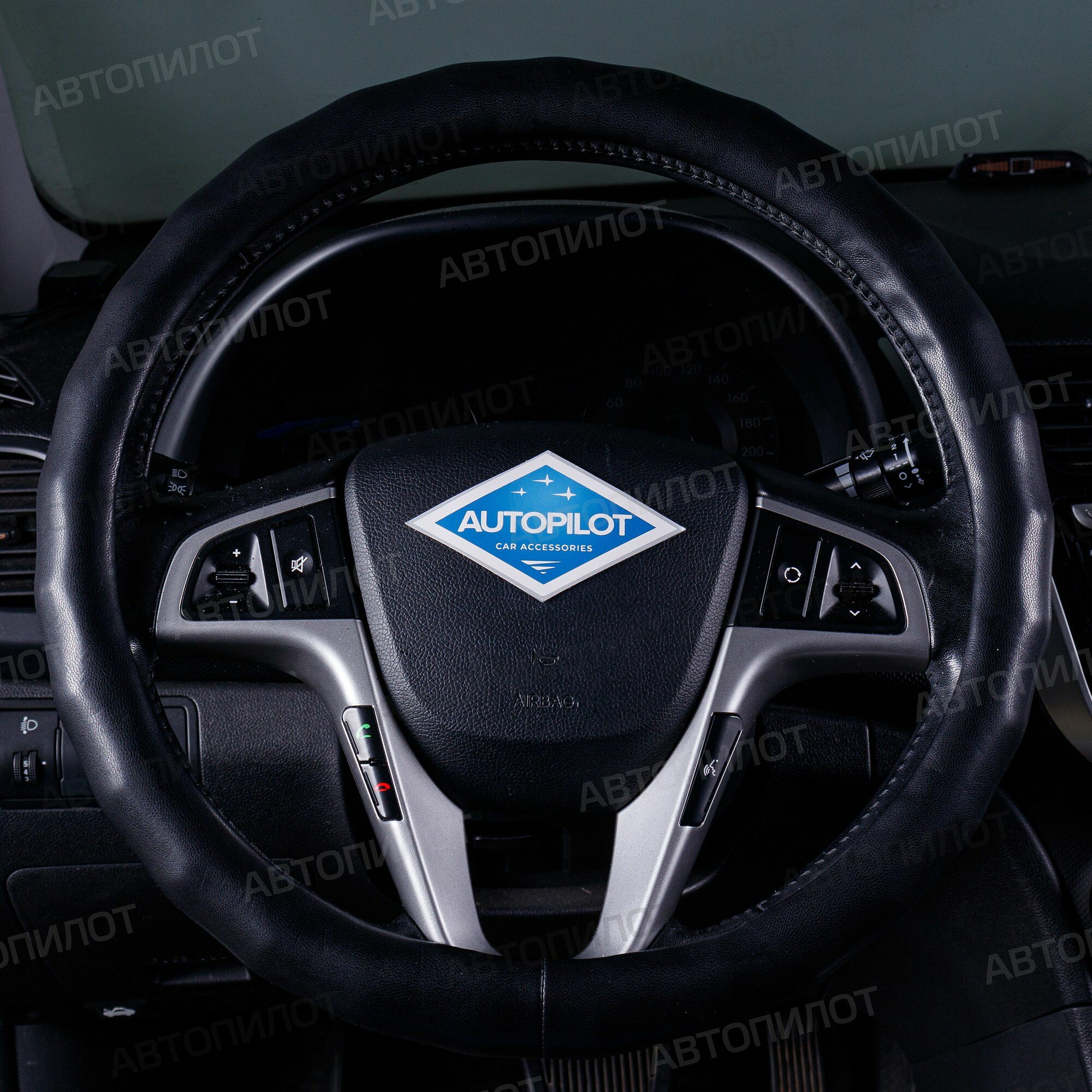 Оплетка на руль Renault / Рено Arkana , Duster , Kaptur , Logan , Megane и др, Черный, Чехол на руль 37 - 39 см