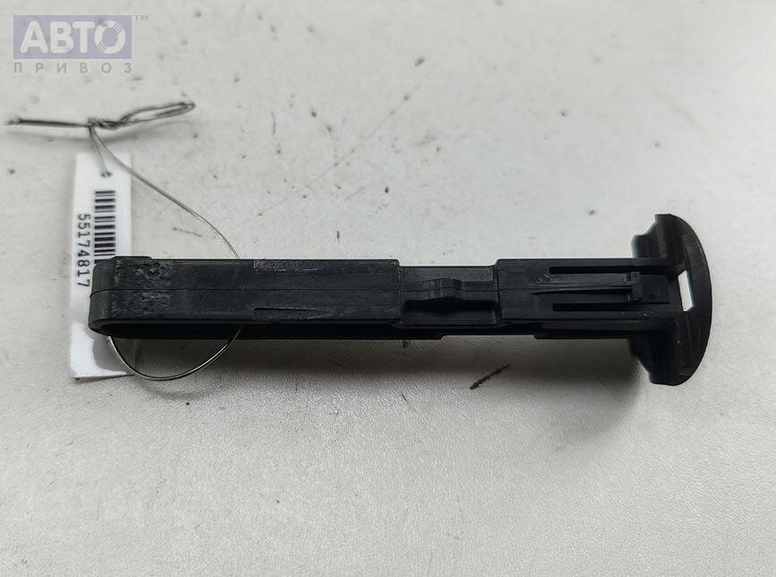 Кронштейн радиатора Renault Scenic 2 (2003-2009)