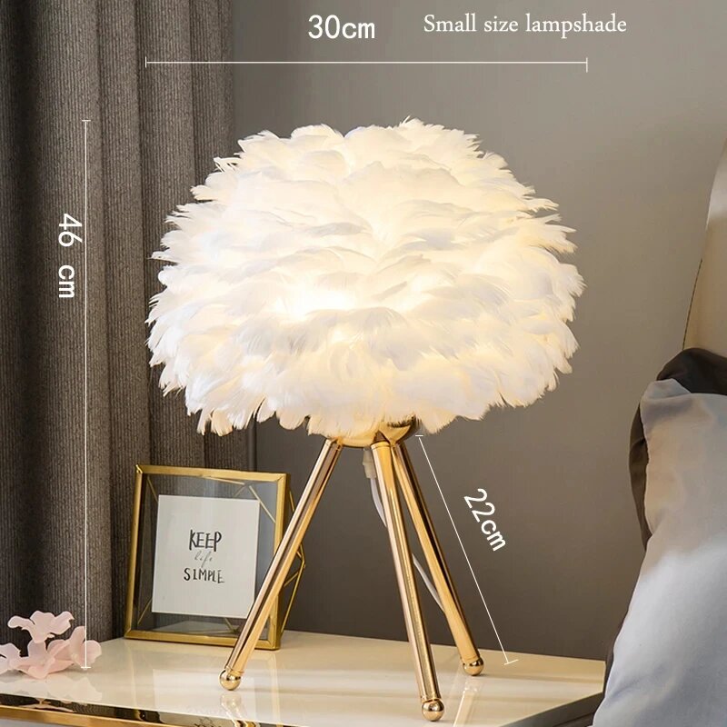 Настольная лампа WHGL i ght с перьями Бежевый, White gold 30cm