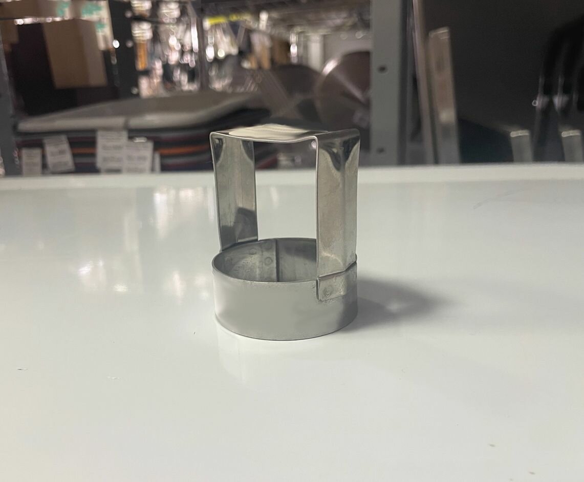 Высечка из нержавеющей стали с ручкой "Кольцо" d-7см h-2см