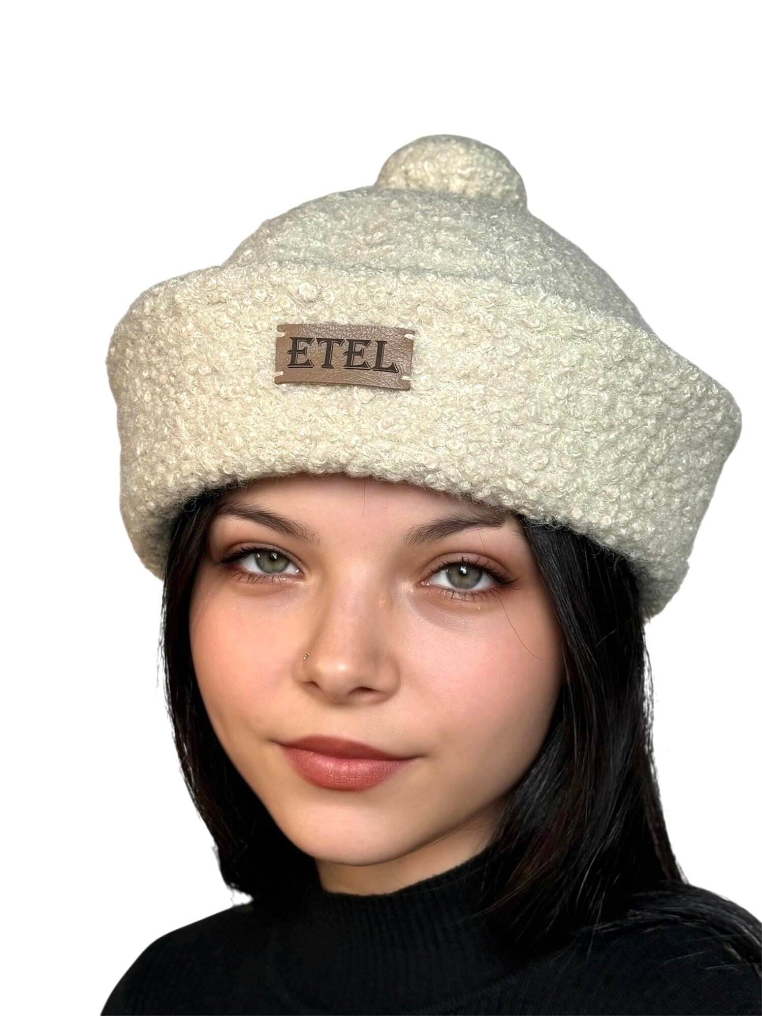 Шапка для женщин