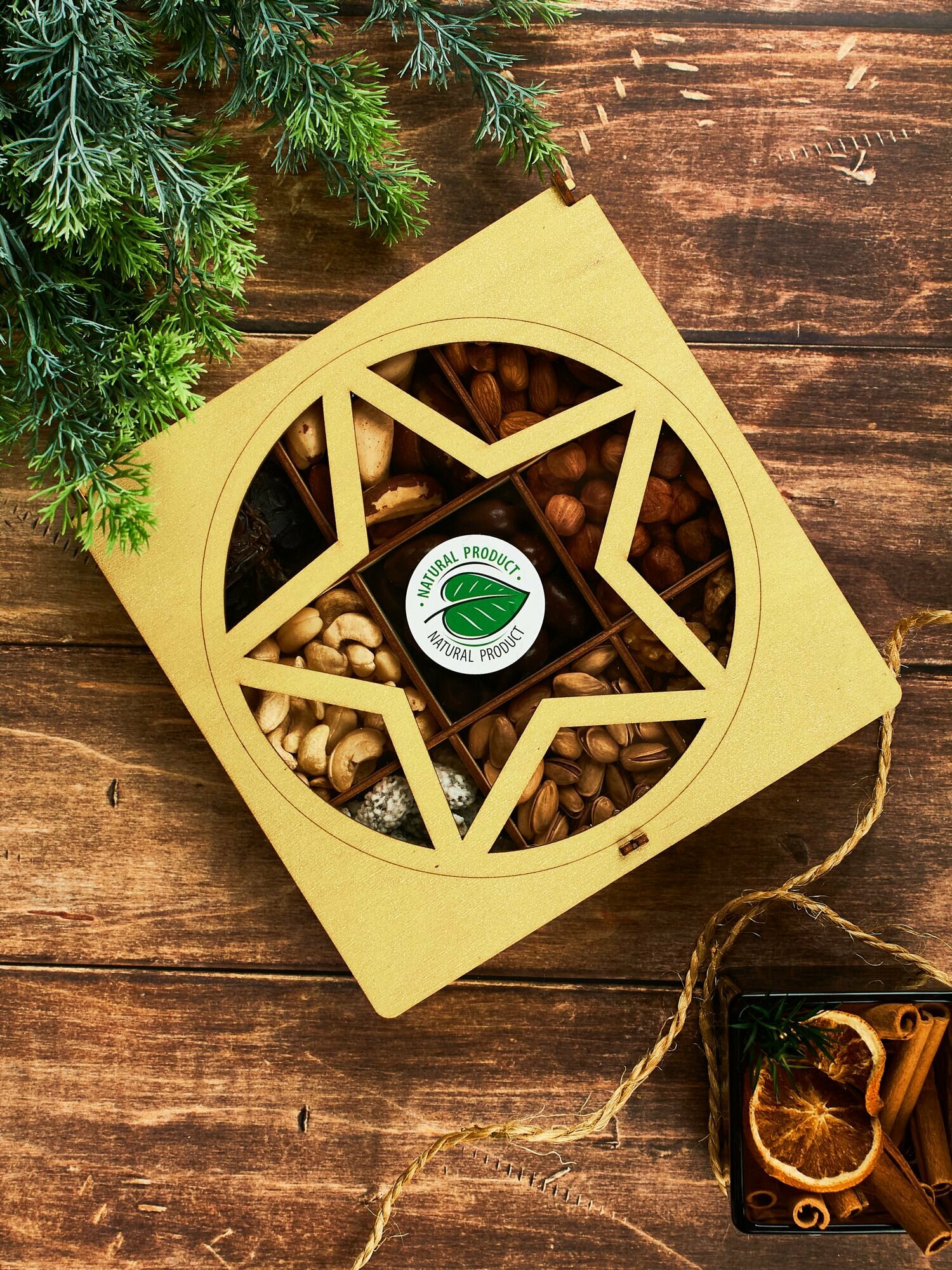 Подарочный набор орехов 9 в 1