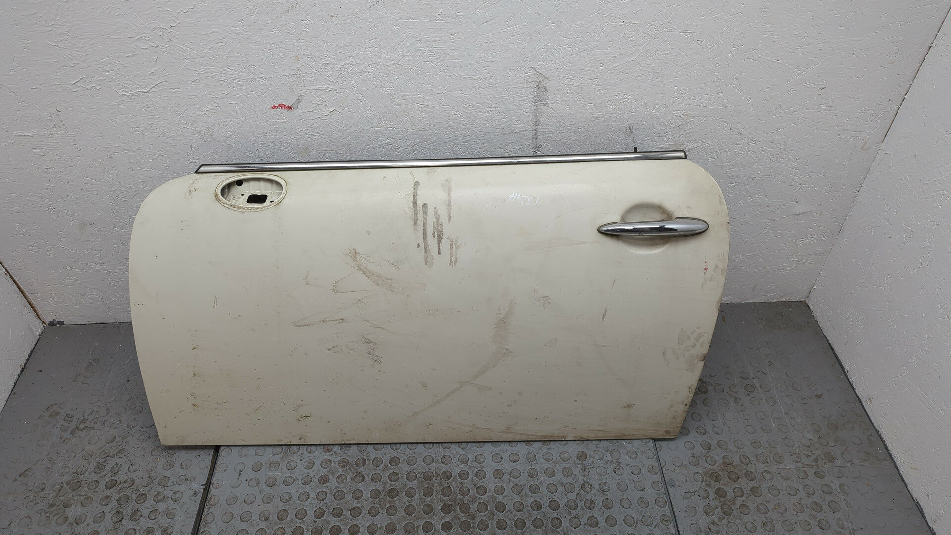 Дверь боковая (легковая) левая передняя Mini Cooper (R56/R57) Б/У