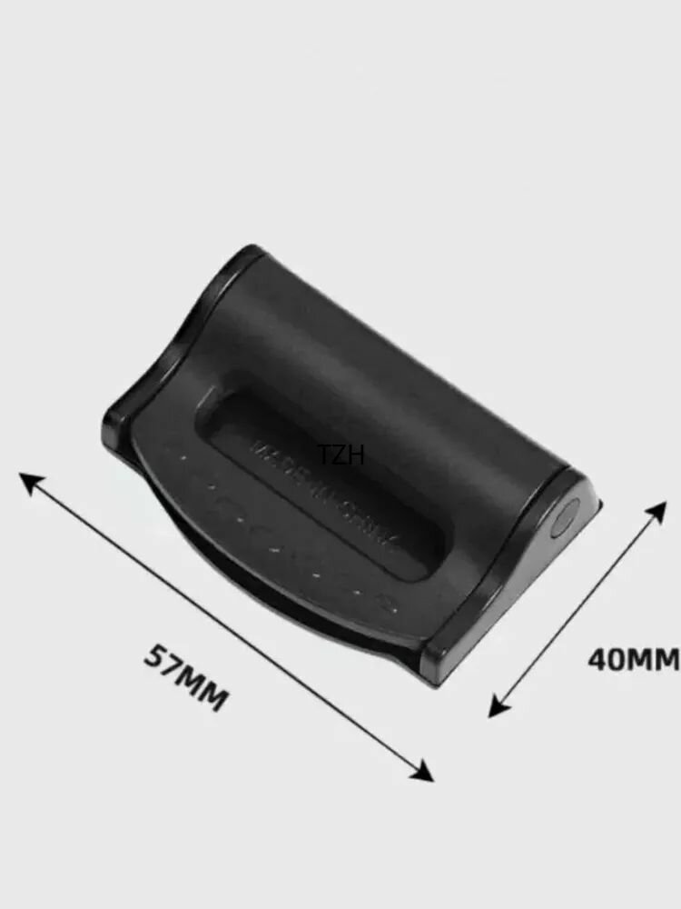 Ограничитель (2шт), фиксатор, зажим для крепления ремня безопасности автомобильного