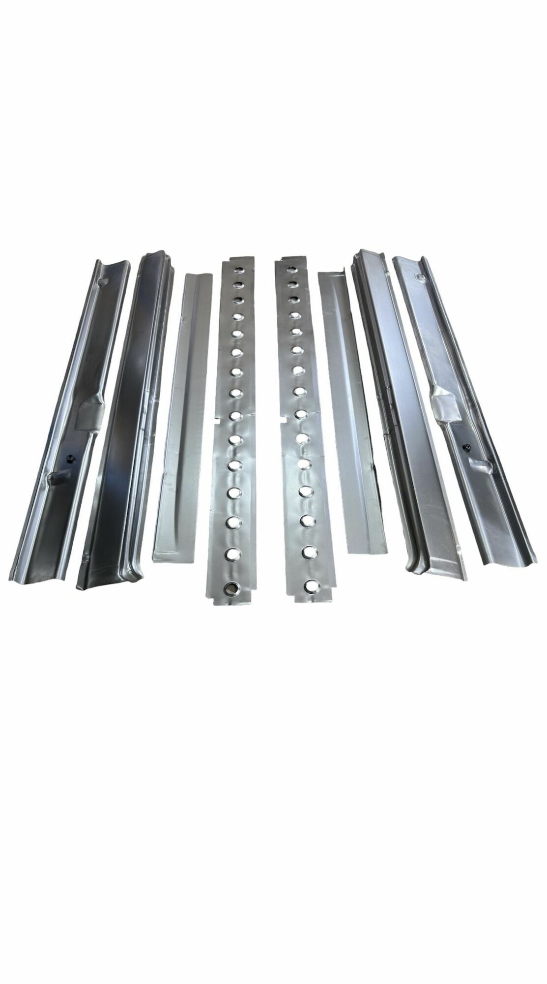 Комплект порогов на ВАЗ 2101-2107 классика