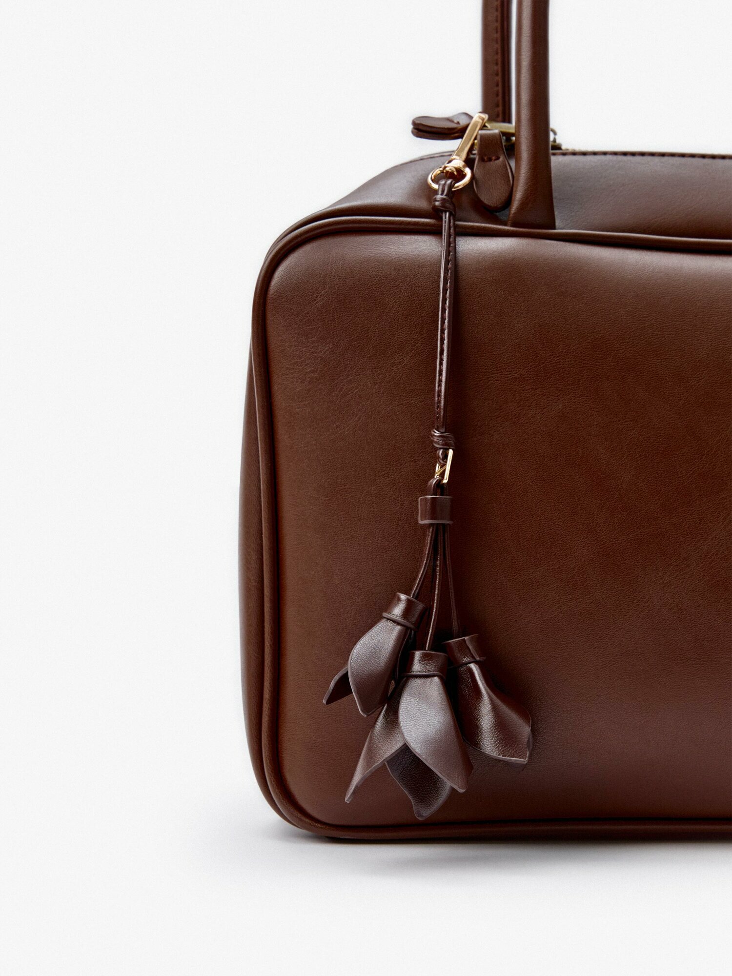 Украшение на сумку