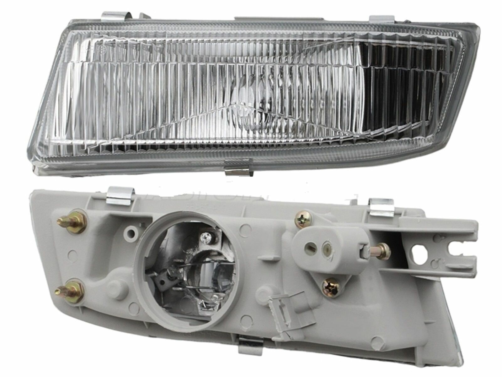 Фара противотуманная TOYOTA IPSUM 96-98