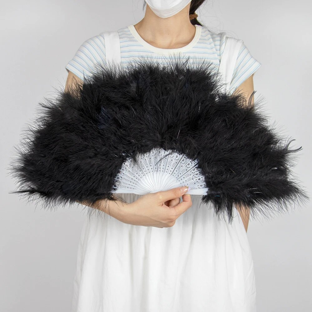 Розовый веер из перьев индейки 45 см черный