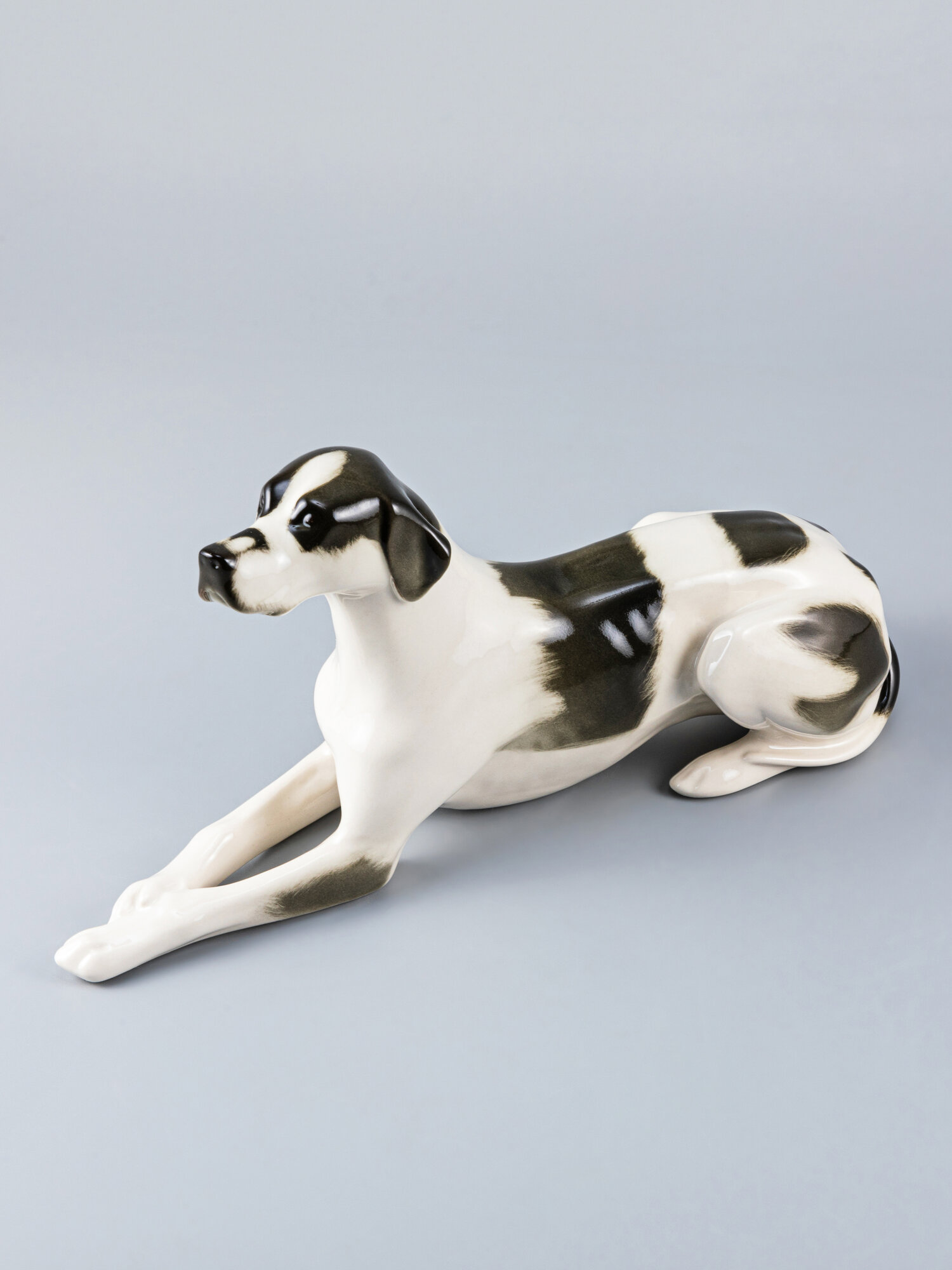 Фарфоровая статуэтка Пойнтер черный , Императорский фарфоровый завод