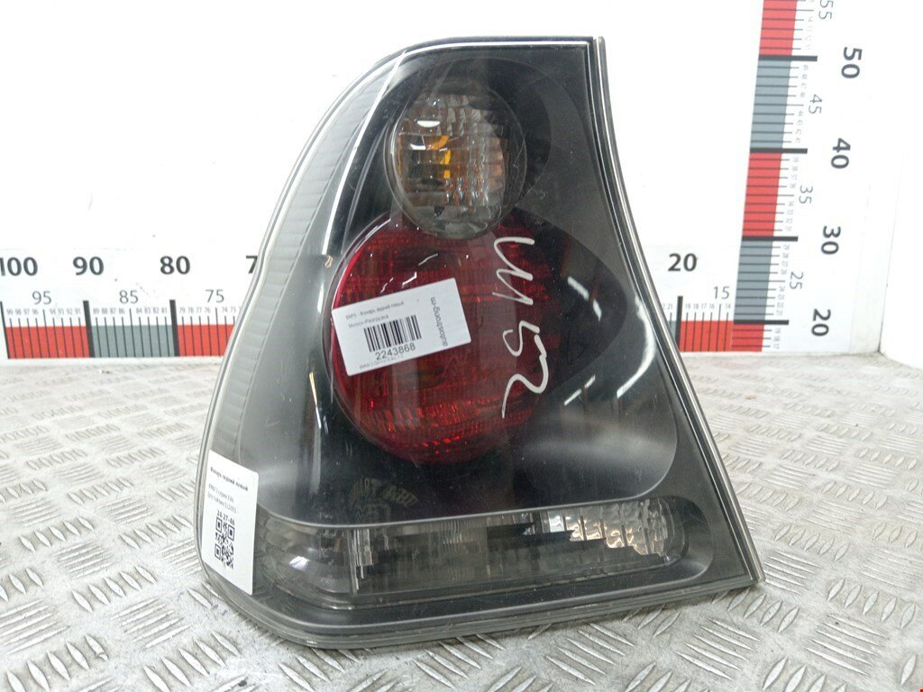 Фонарь задний левый BMW 3-Series (E46) 63216913853 арт. 2243868