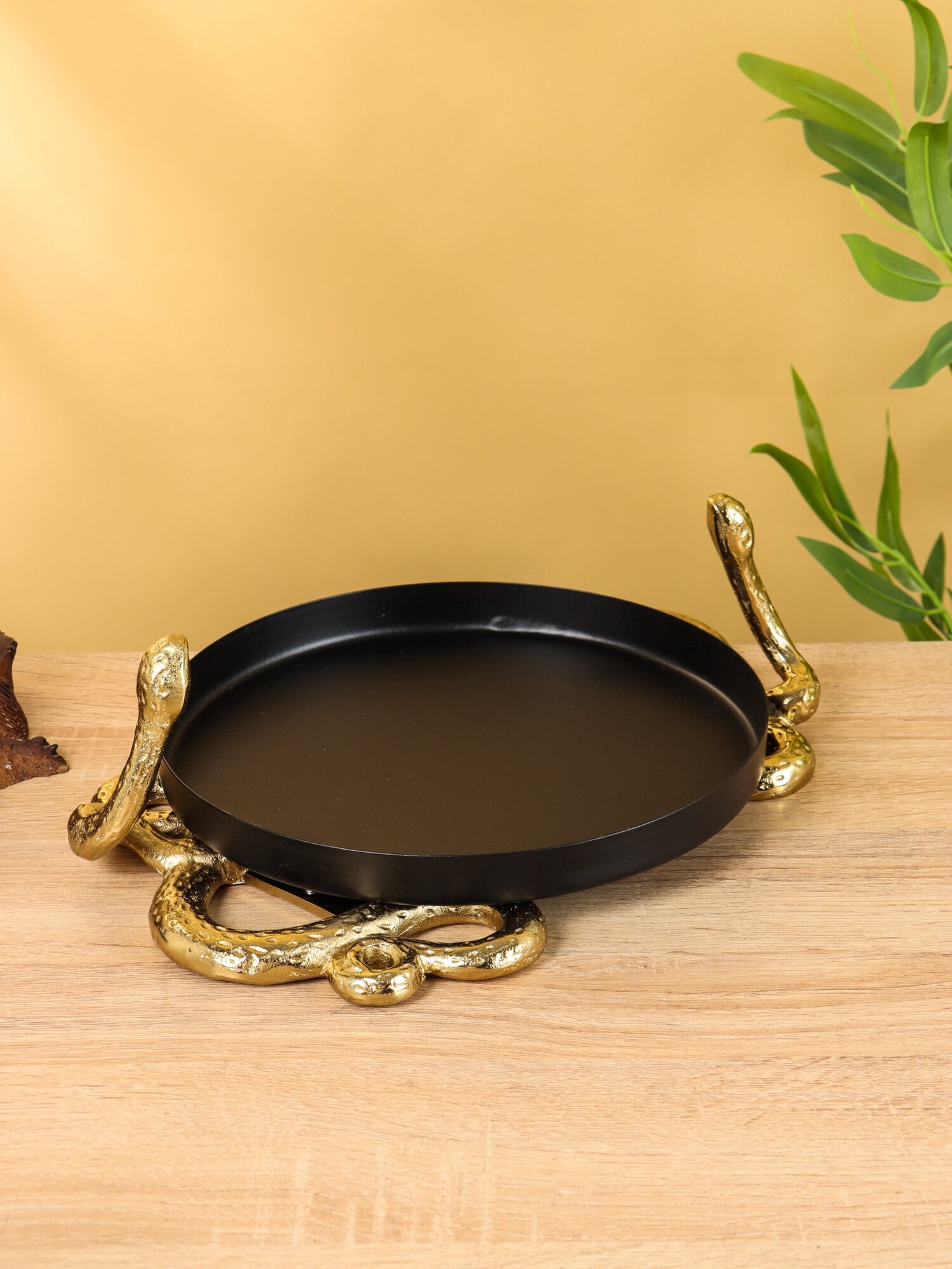 Поднос с бортиками «Золотая змейка», 33×24×10 см, алюминий, сталь