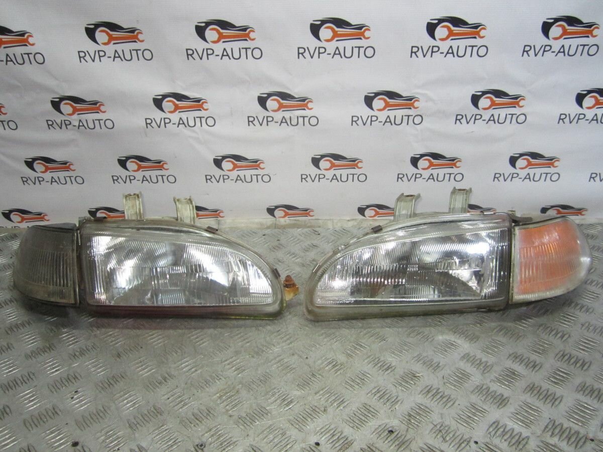 Фара Honda Civic 5 1.5 1991-1995 33100SR3B01