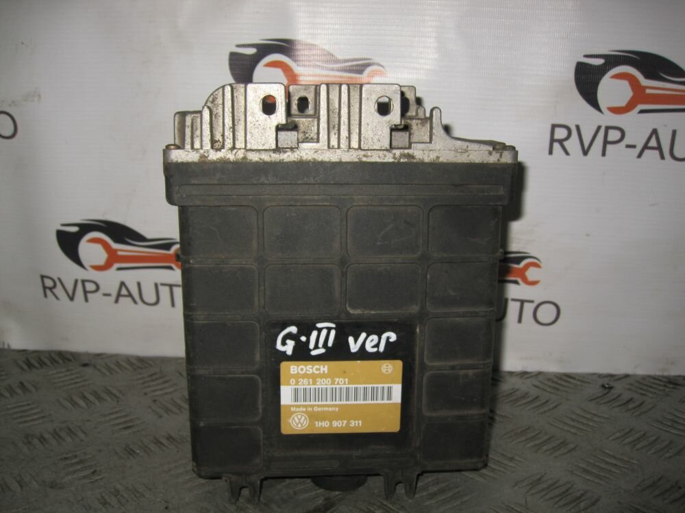 Блок управления двигателем VW Golf 3 1.6 1991-1999 0261200701