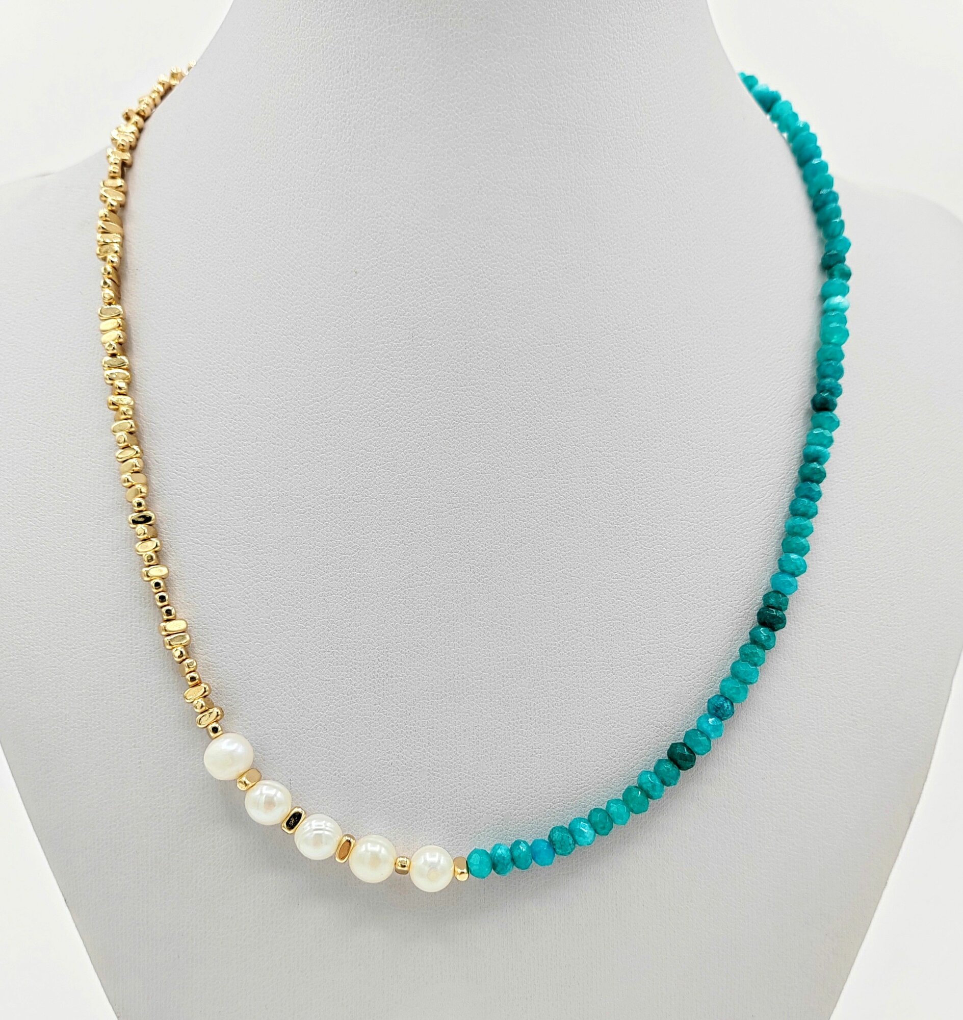 Колье, жемчуг культивированный, гематит, турмалин синтетический