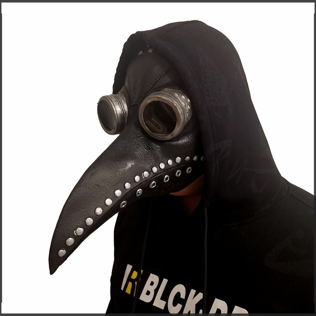 Маска Чумного Доктора (черная с серебряными заклепками) на Хэллоуин, маскарад, праздник, вечеринку, косплей, кожа.
