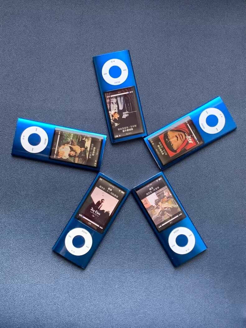 MP3 iPod nano 5-го поколения Оригинал Новые батарейки Все функции работают исправно Воспоминания о юности