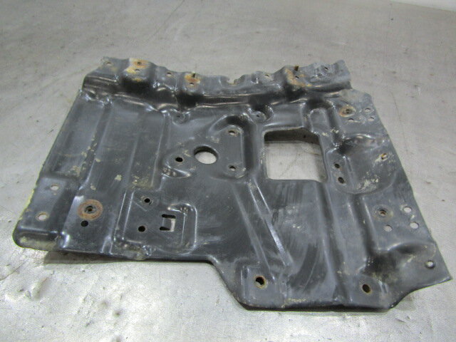 Кронштейн крыла переднего левого Scania 6-series