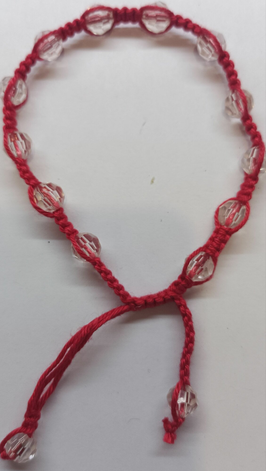 Плетеный браслет