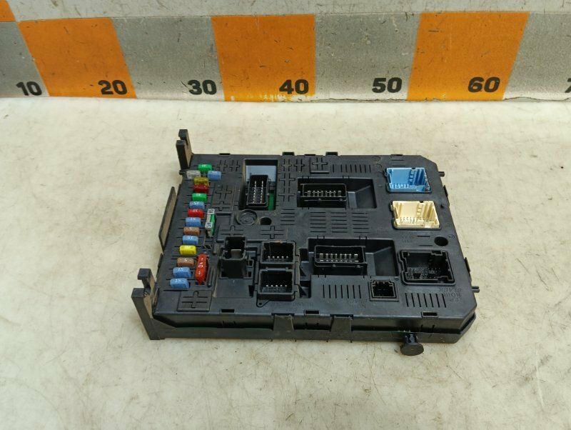 Б/У Блок предохранителей Peugeot 308 2008 4E 463138 Peugeot-Citroen арт. 6580RN, 966405908001