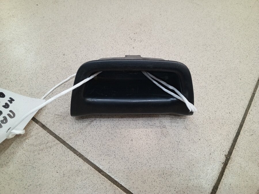 Накладка обшивки двери передней правой от Mitsubishi Lancer 9 CS 2000-2008