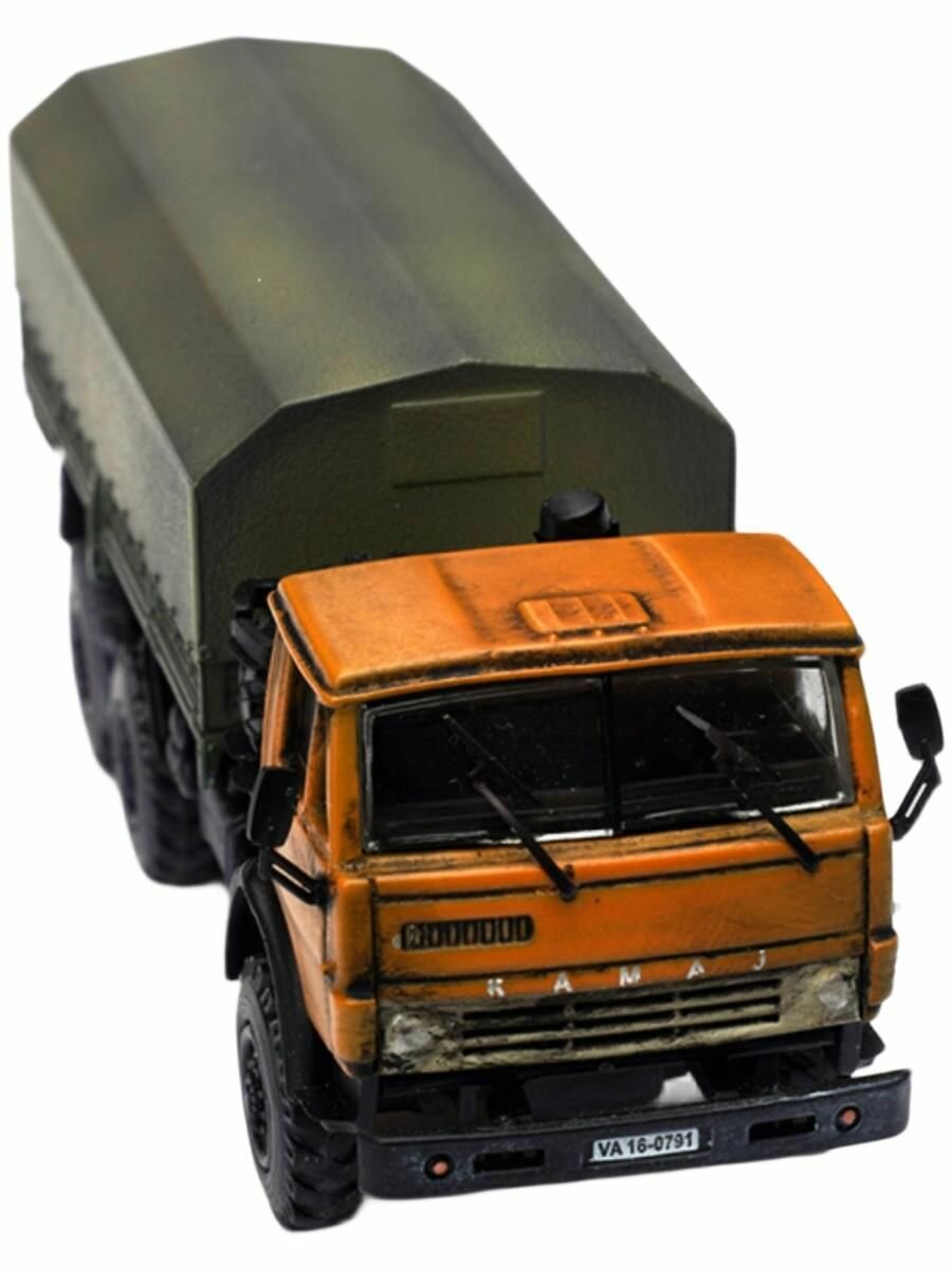 1/72 Модель инженерного автомобиля Камаз 43101