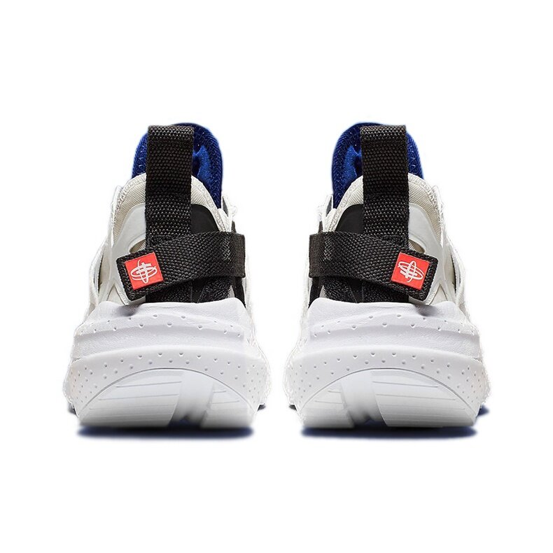 Кроссовки NIKE Huarache Type, размер EU 40 стопа (25CM), белый, — фото 1