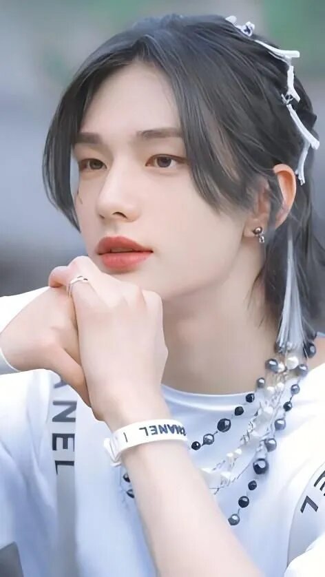 Алмазная Мозаика "Stray Kids Hyunjin Хёнджин" 40х50 См Алмазная Вышивка / Картина Стразами Подарков / Украшения