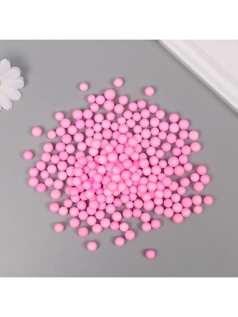 Яркий набор пенопластовых шариков для творчества