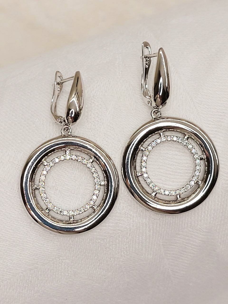 Серьги с подвесками, фианит