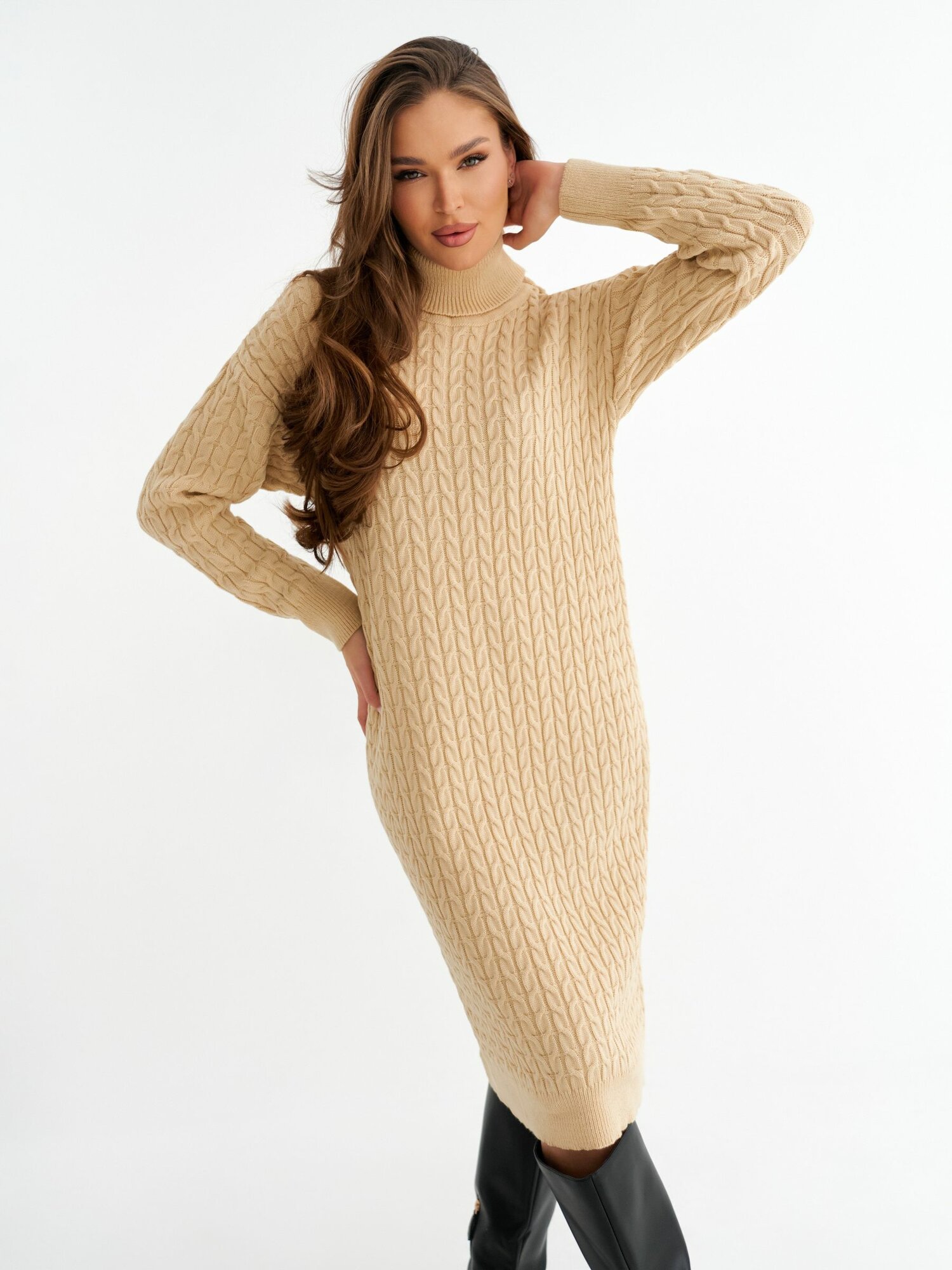 Платье Осень-зима 2024