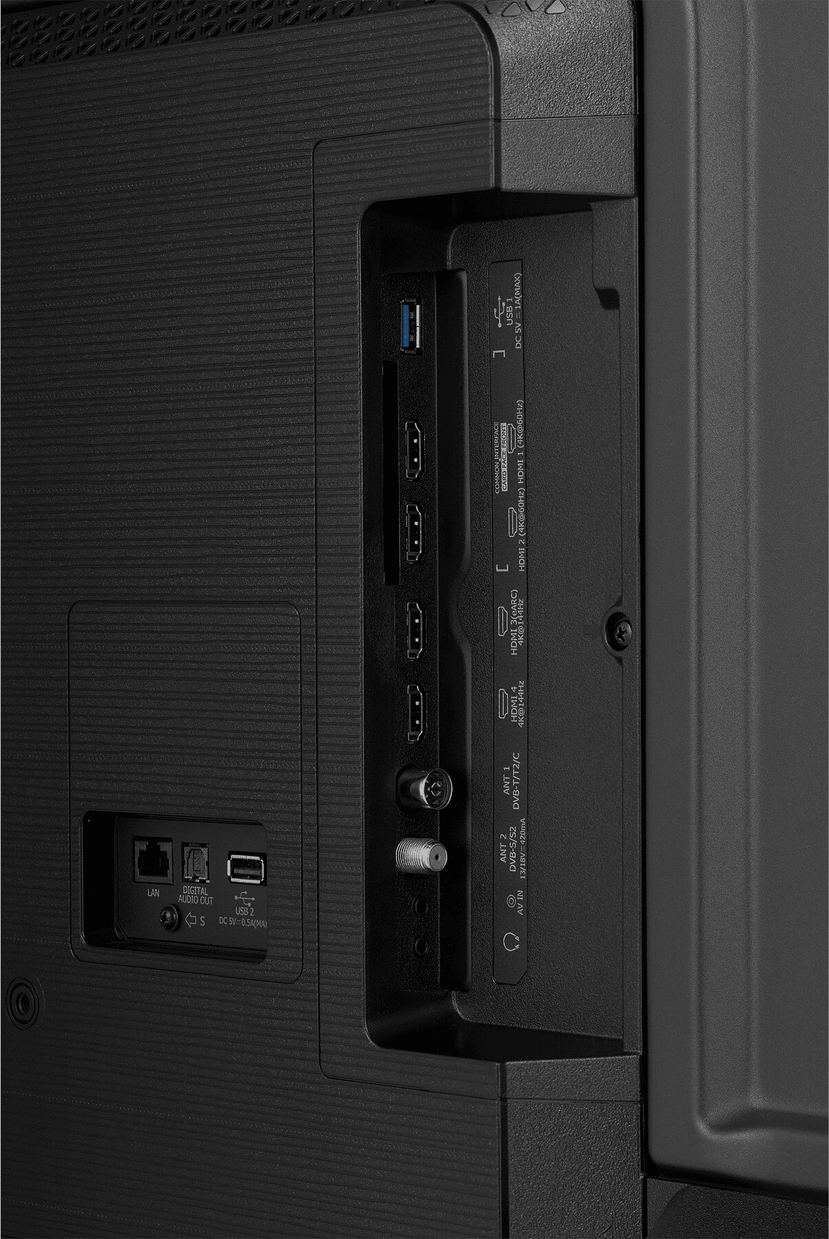Телевизор Hisense 55E7Q PRO