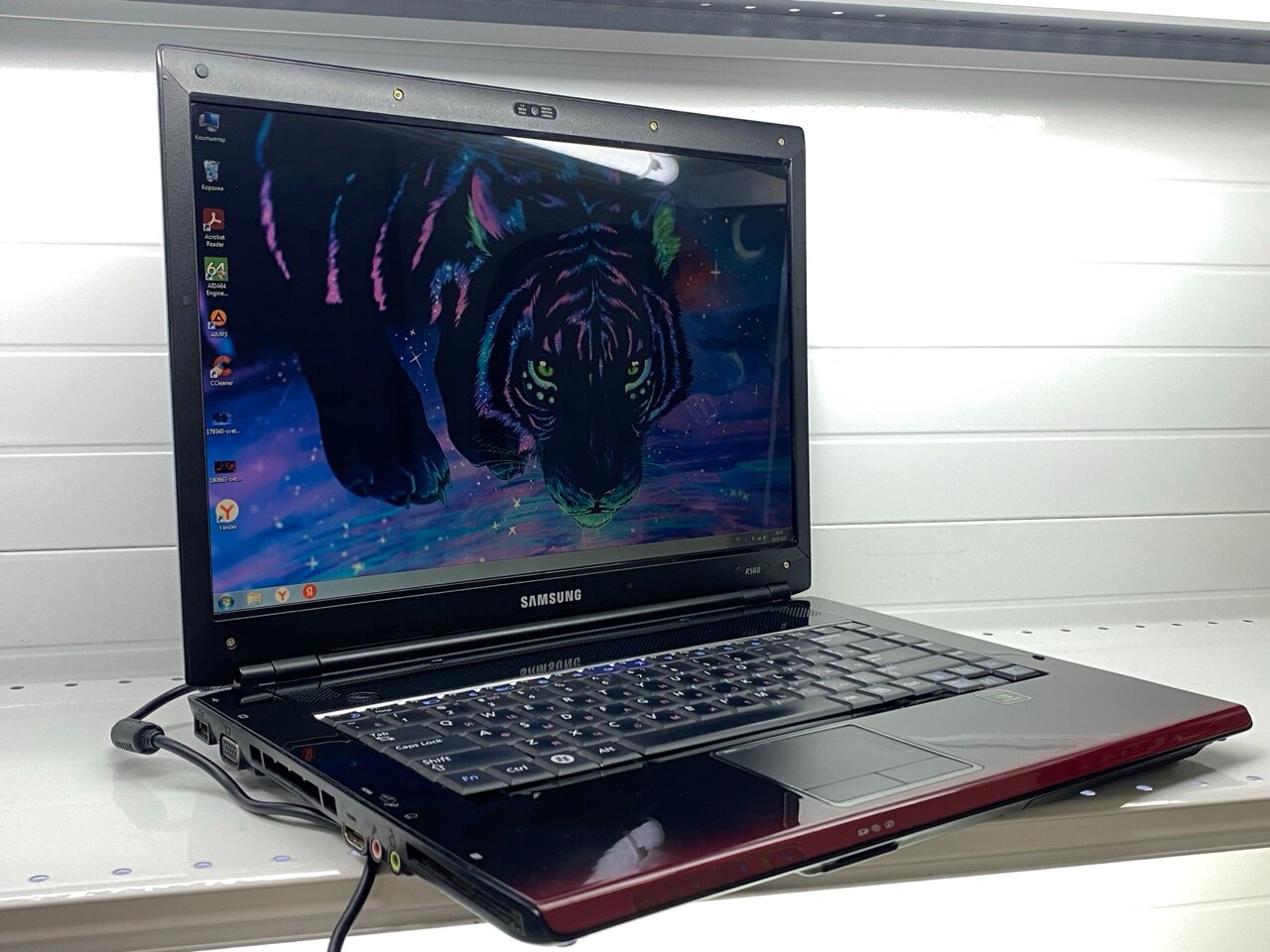 Ноутбук Samsung 560 bs02ru